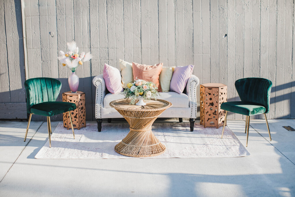 Lounge, Sofa and Loveseat Rentals - A to Z Event Rentals, LLC.